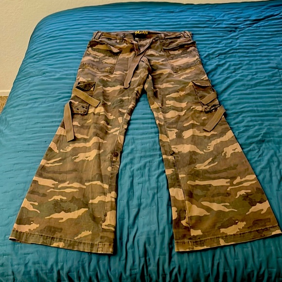 Plugg | Pants | Army Print Bootcut Cargo Pants | Poshmark